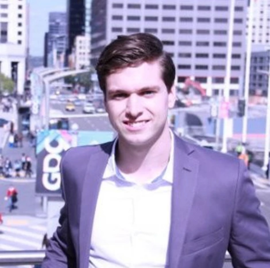 To In-House or Out-Source: Evaluating Whether Programmatic In-Housing ...